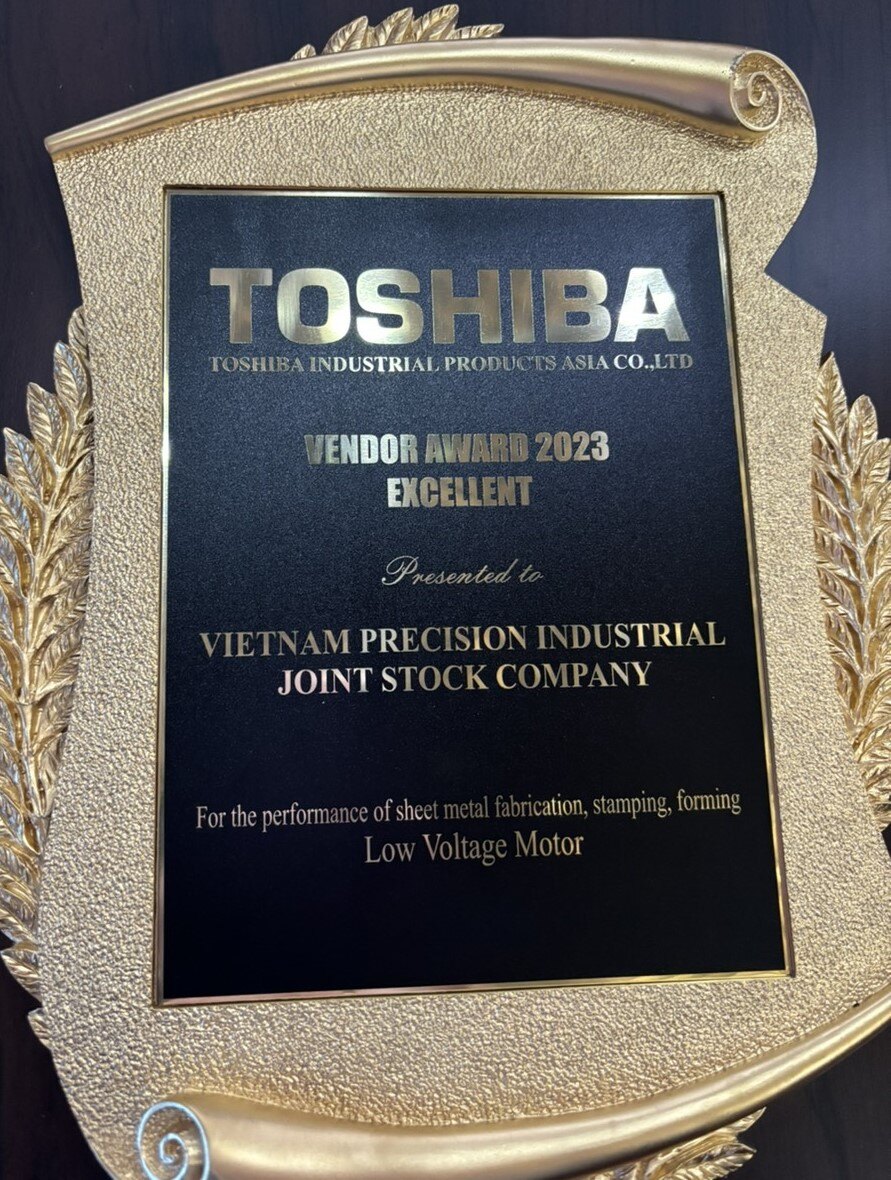 VPIC Group Received Supplier Awards from TOSHIBA And HITACHI